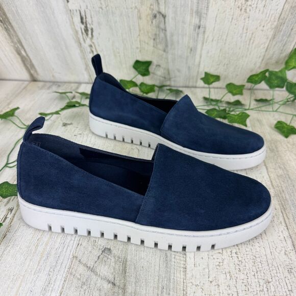 Vionic | Shoes | Vionic Suede Uptown Aline Comfortslip On Sneakers Size ...